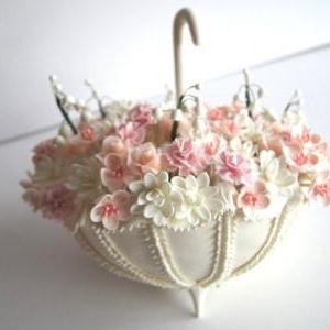 Wedding Cake Topper. Hand Made Clay Parasol/umbrella Cake Topper on Luulla